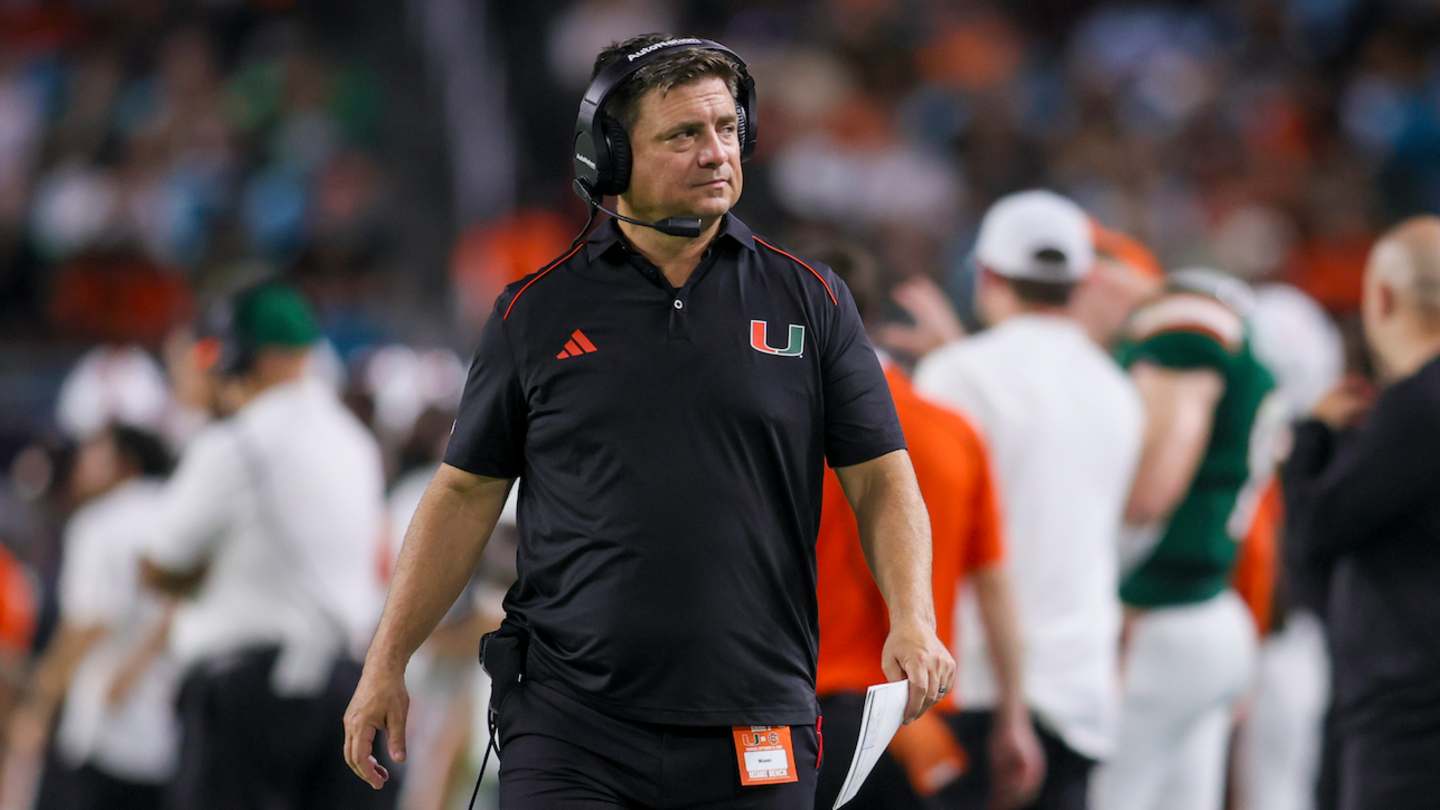 Miami OC Shoulders Blame Behind Decision For Not Kneeling in Loss to ...