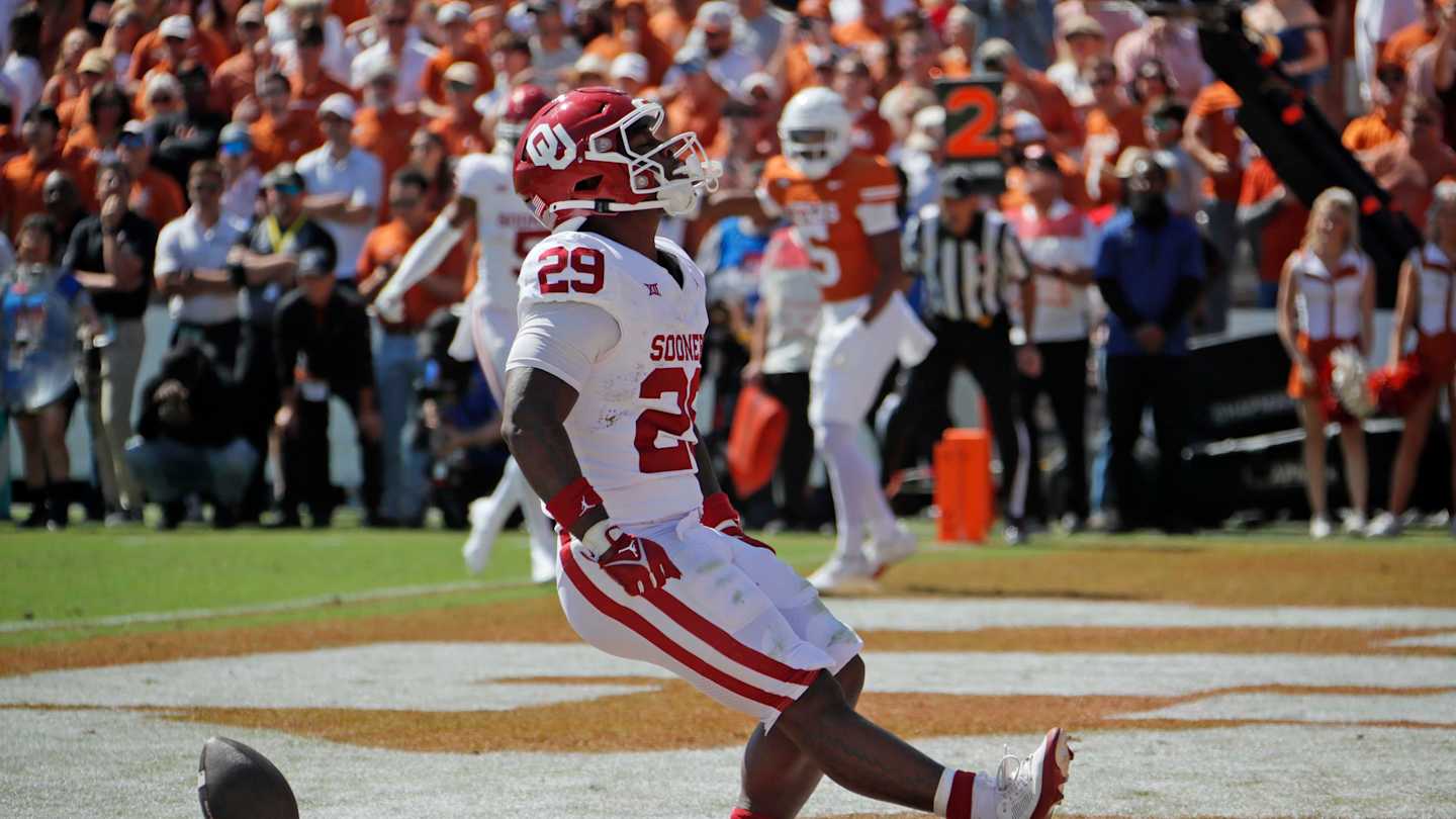 Oklahoma RB Enters Transfer Portal After Solid Season - Sports ...