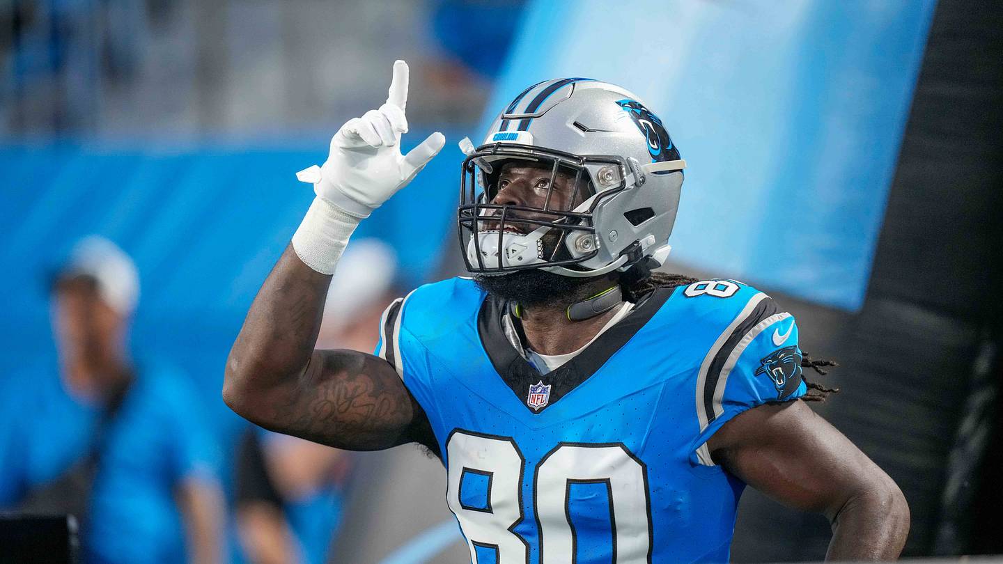 Indiana Football Players in NFL, Week 5: Ian Thomas Makes 28-Yard Catch ...