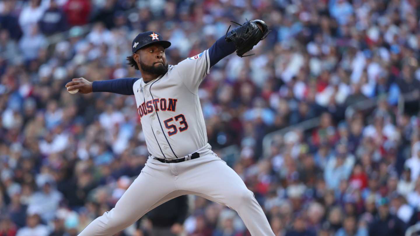 Twins Fans Count Out Pitch Clock to Psych Out Astros Pitchers - Sports ...