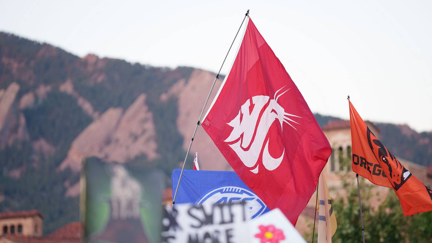 There’s a New Pac-12 Frequent Flier: Why an OSU Flag Has Popped Up on ...