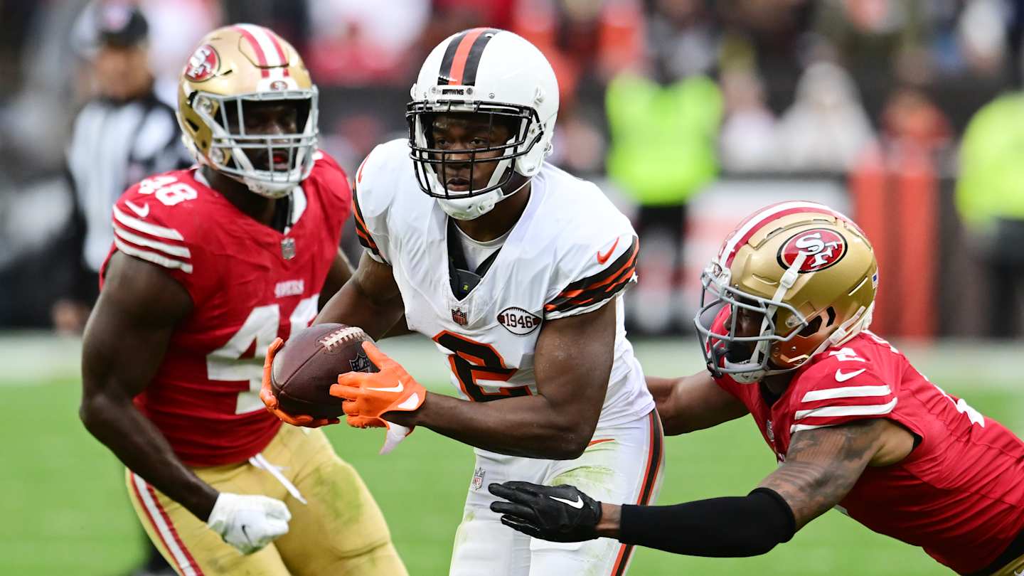 Amari Cooper Lifts P.J. Walker In Huge Way In Browns’ Massive Upset ...