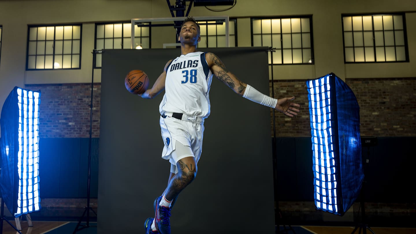 Dallas Mavericks Make 2 Roster Moves - Fastbreak on FanNation
