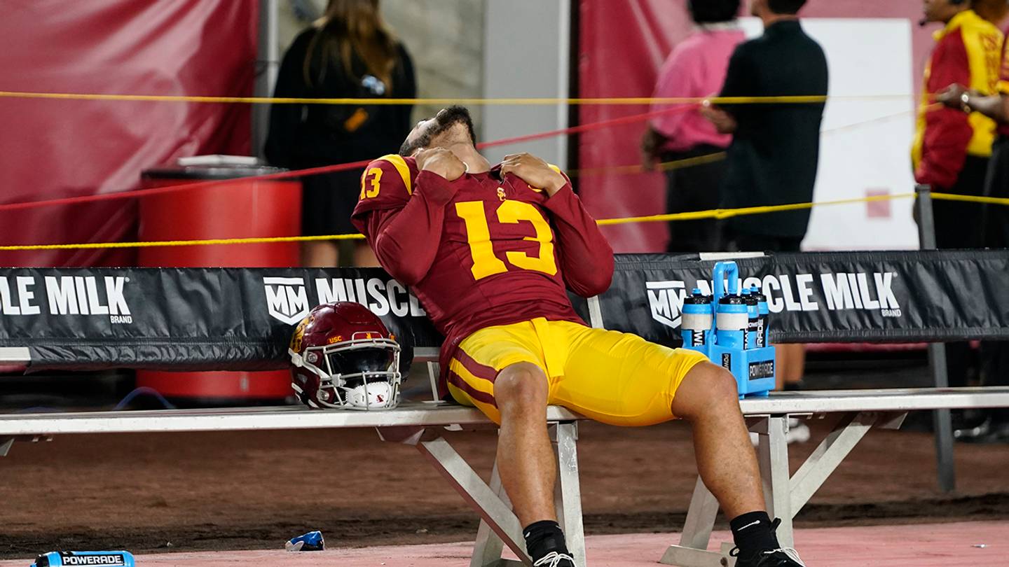 USC’s Caleb Williams Goes Viral for His Reaction to Loss Against Utah ...