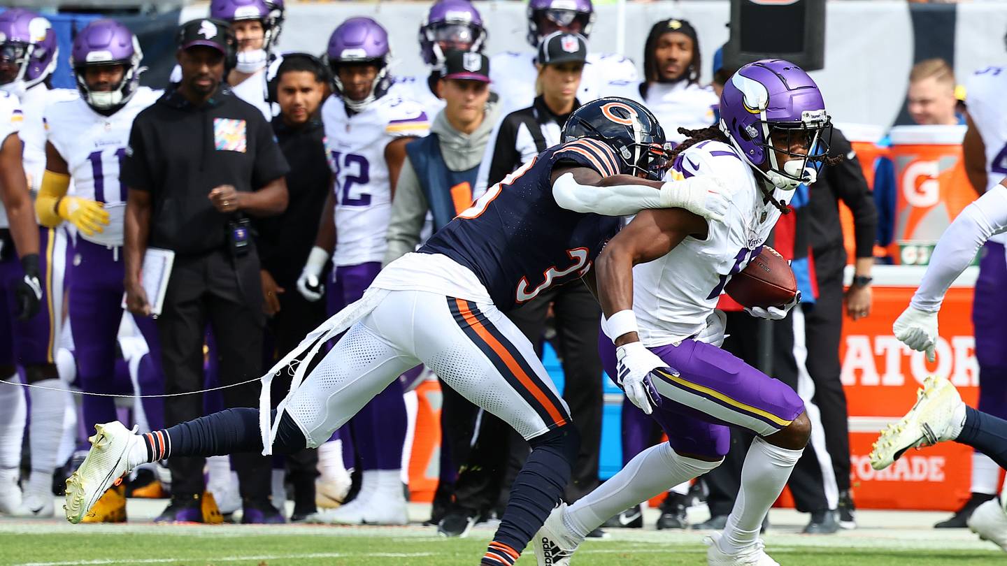 Positive turn in Jaylon Johnson contract situation - Sports Illustrated ...