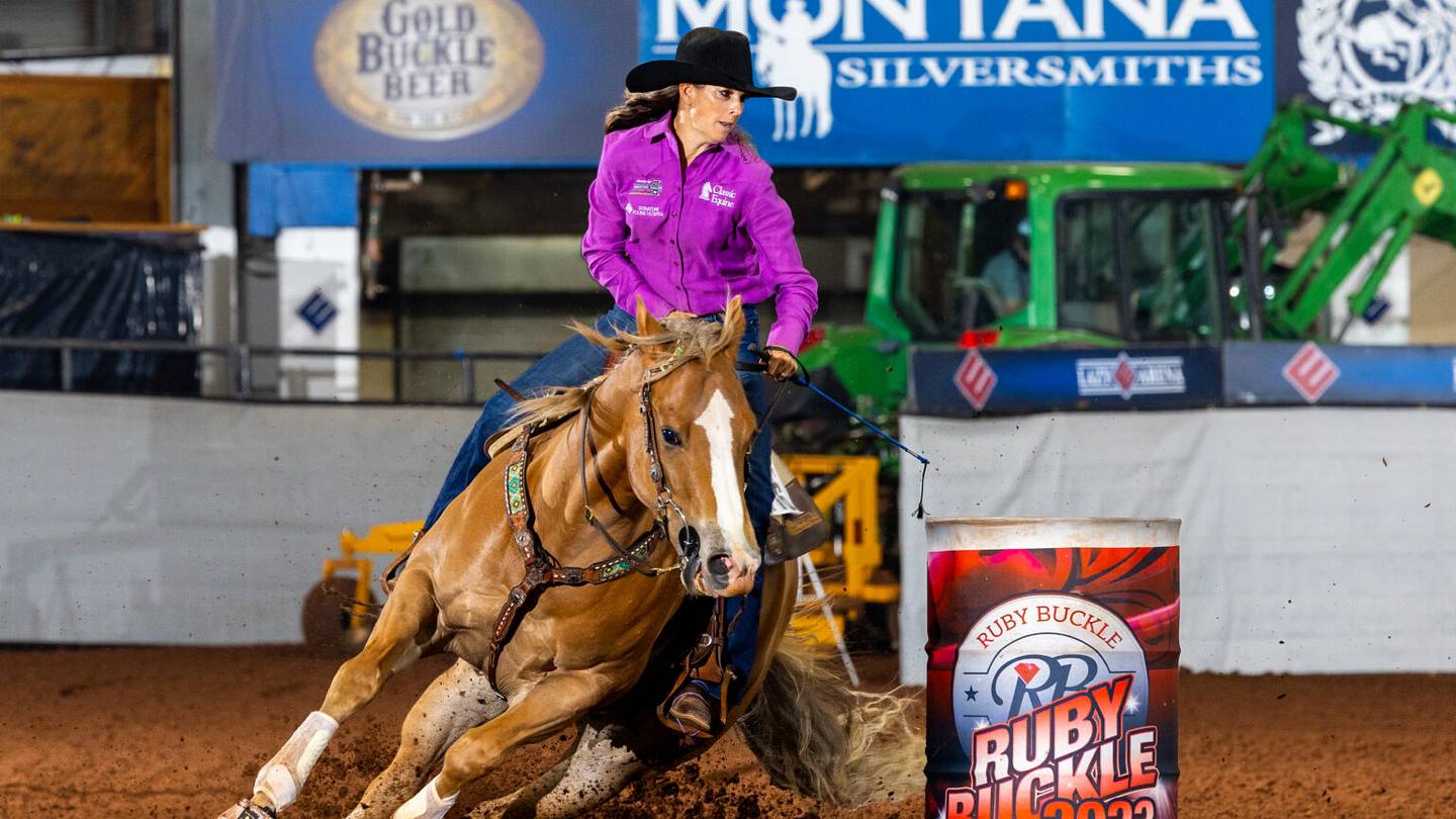 Ruby Buckle Barrel Race Kicks Off in Memphis - Sports Illustrated Rodeo ...
