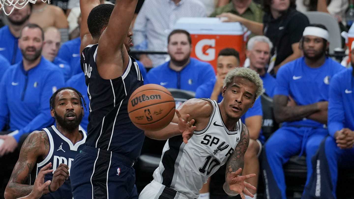 San Antonio Spurs' Growing Pains Not Solely Jeremy Sochan's Fault ...