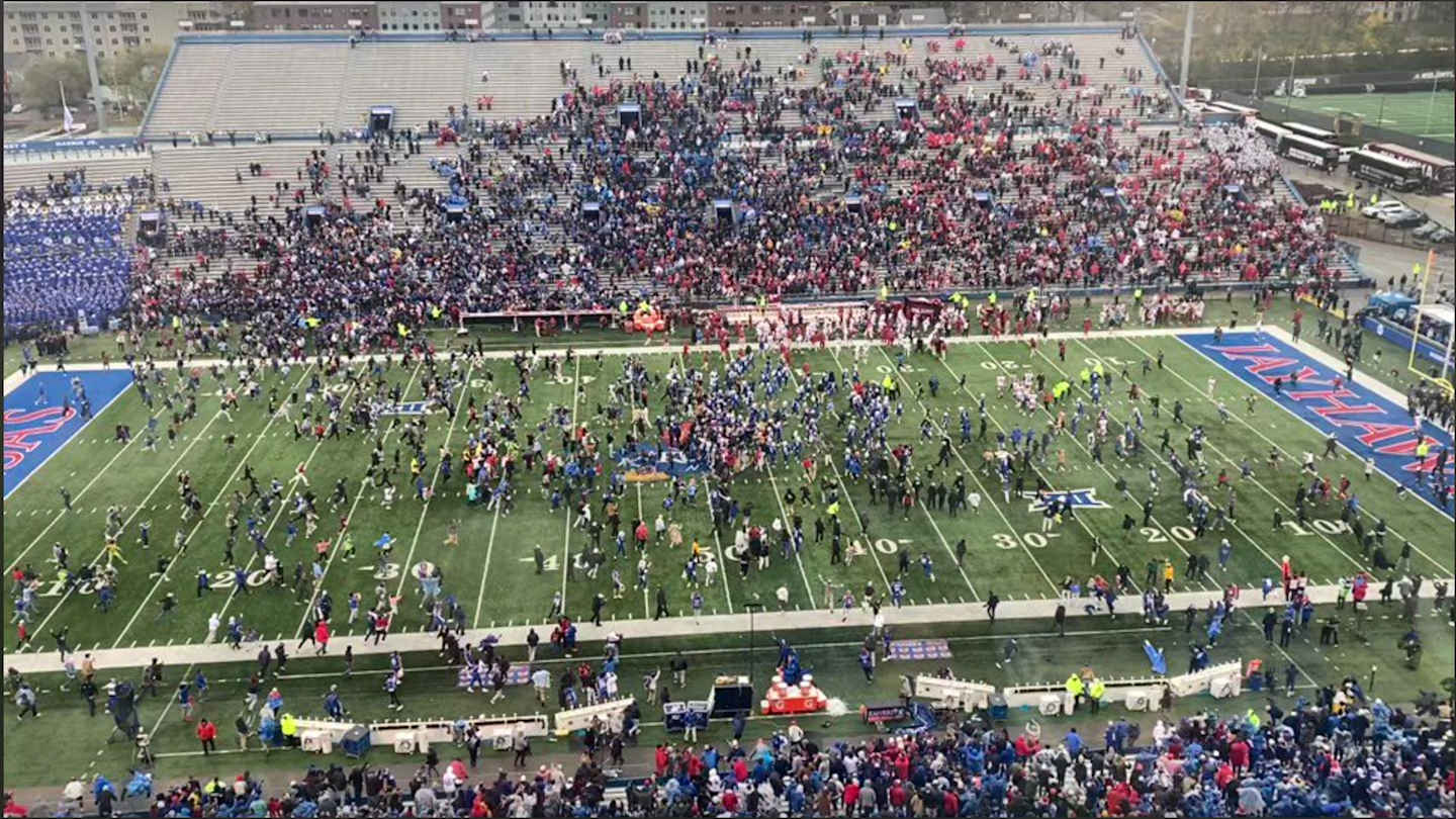 Kansas Fans Storm Field for First Win Over Oklahoma Since the 1990s ...