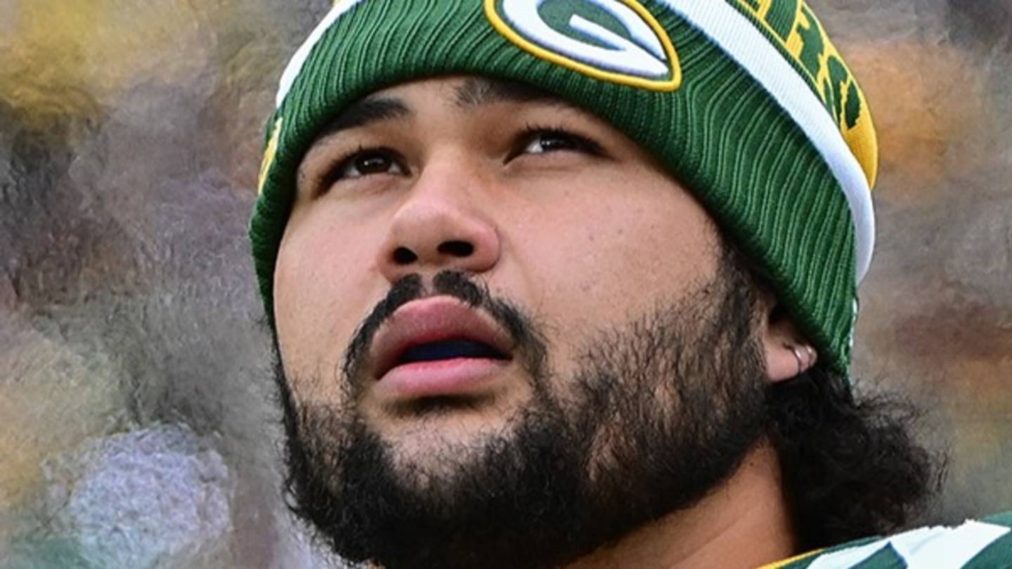 Packers’ Sean Rhyan Relished First Opportunity – Against Aaron Donald ...