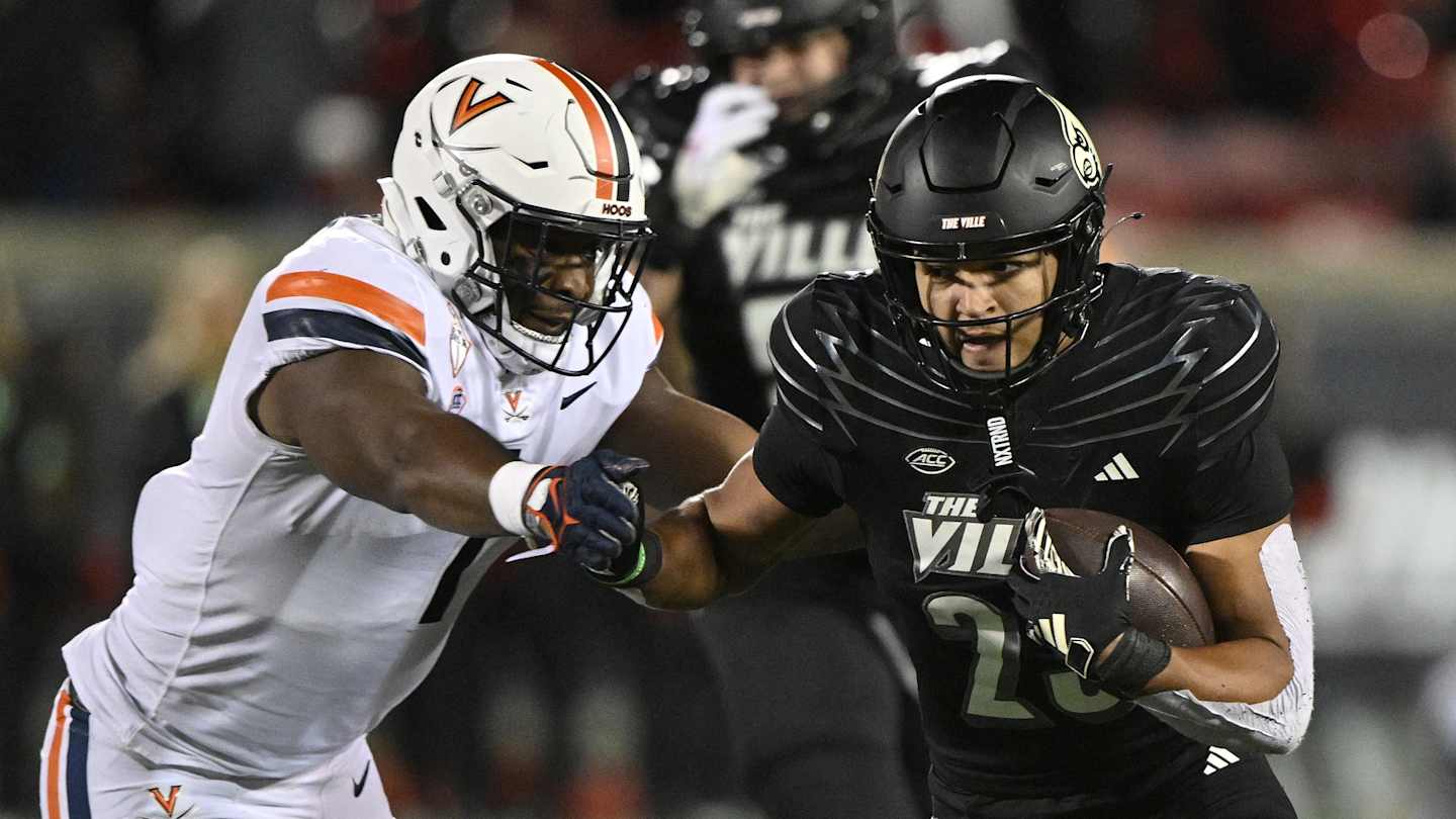 Louisville Football Mounts Late Rally vs. Virginia, Wins 11th Straight ...