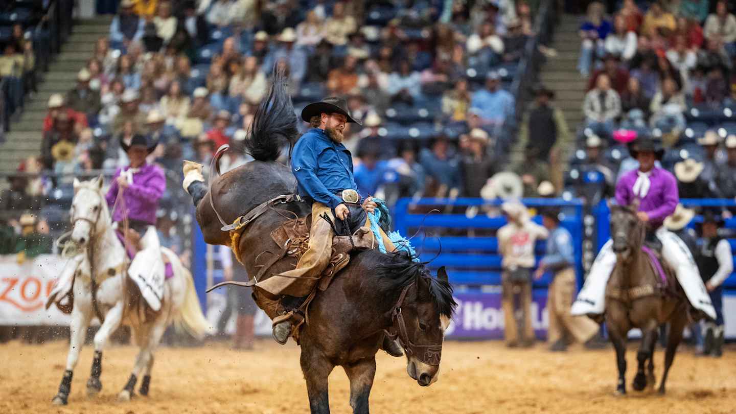 WRCA Finals Night One: Versatile Vernon Cowboys - Sports Illustrated ...
