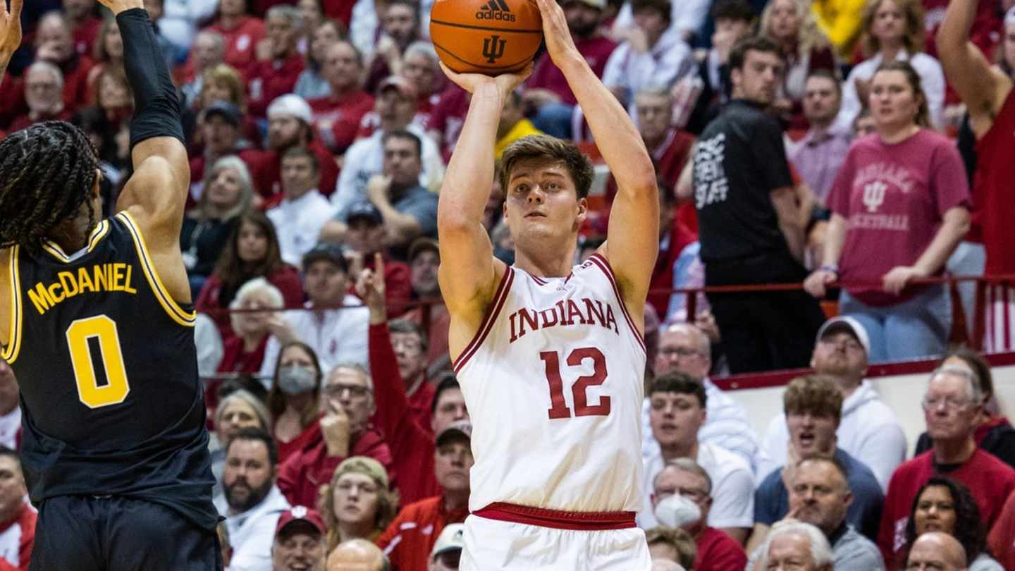 Watch Indiana vs Louisville: Stream men's college basketball live - How to Watch and Stream ...