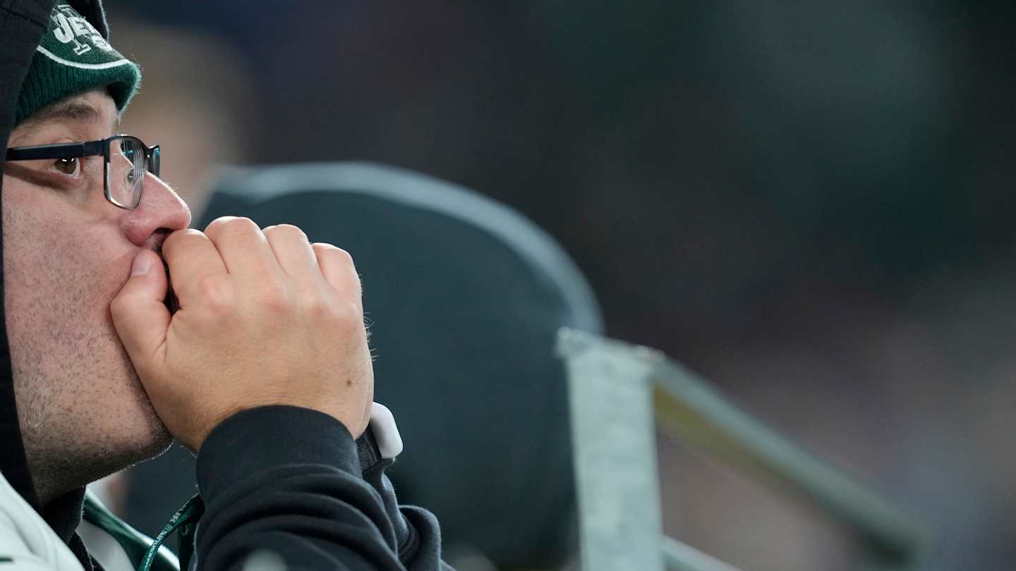 Primetime Darlings: How to Watch Jets on Sunday Night Football Stage ...