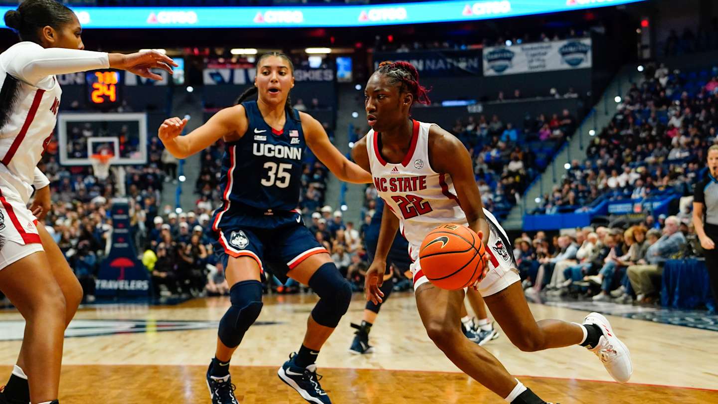 Saniya Rivers Finishes With 33 Points as NC State Stuns No. 2 UConn ...