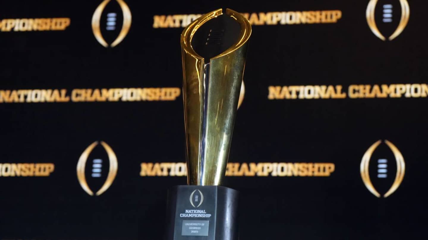 Latest College Football Playoff Rankings: Ohio State Falls After Loss ...