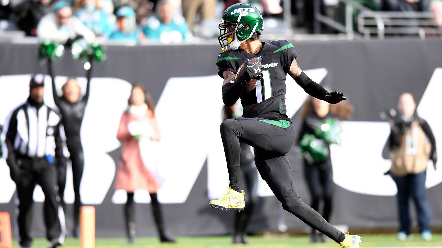 Former Jets' Wide Receiver 'Chosen' to Return? - Sports Illustrated New ...