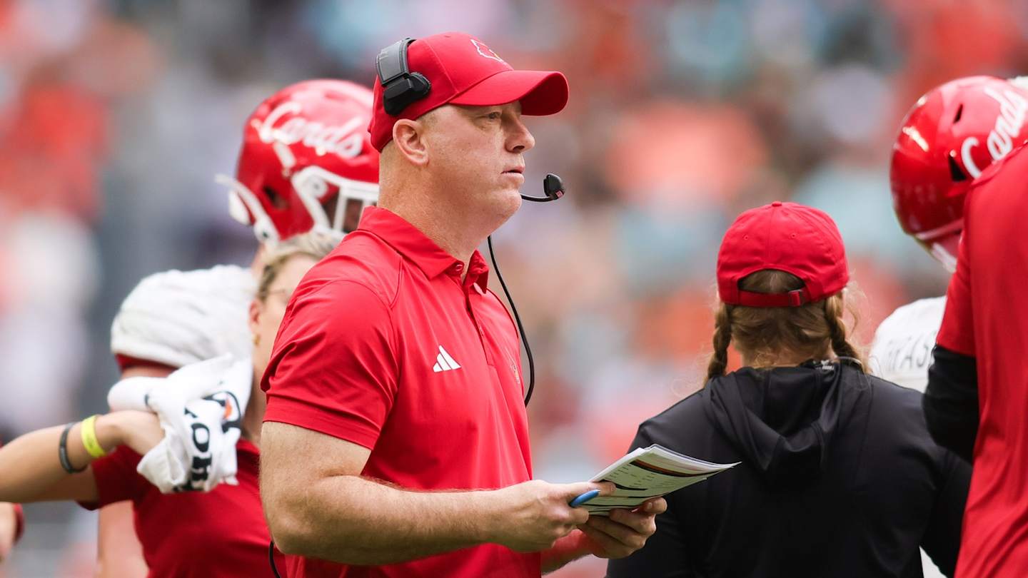 Watch: Louisville Football Head Coach Jeff Brohm Talks 2023 Early ...