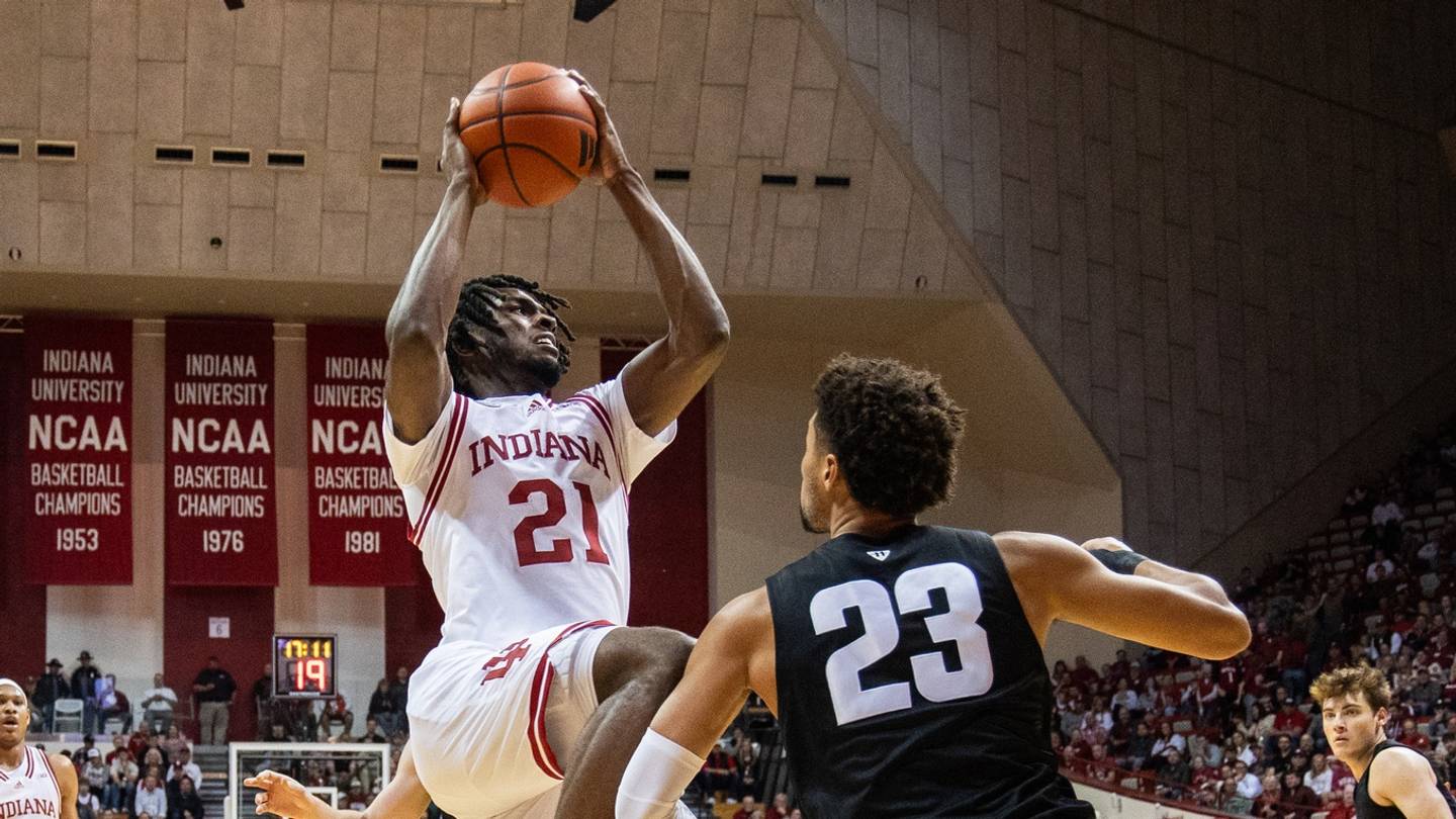 Three Things To Watch When Indiana Basketball Plays Louisville in ...
