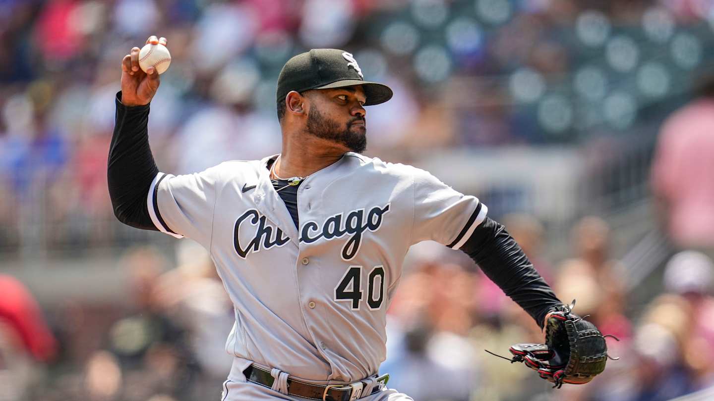 Atlanta Braves Bolster Bullpen, Sign Reynaldo Lopez to Multi-Year Deal ...