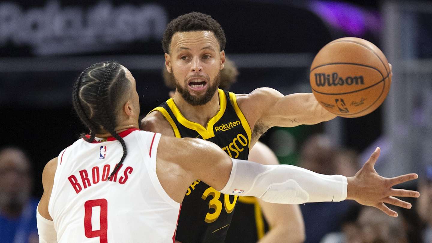 Steph Curry Makes Warriors History vs Rockets - Inside the Warriors