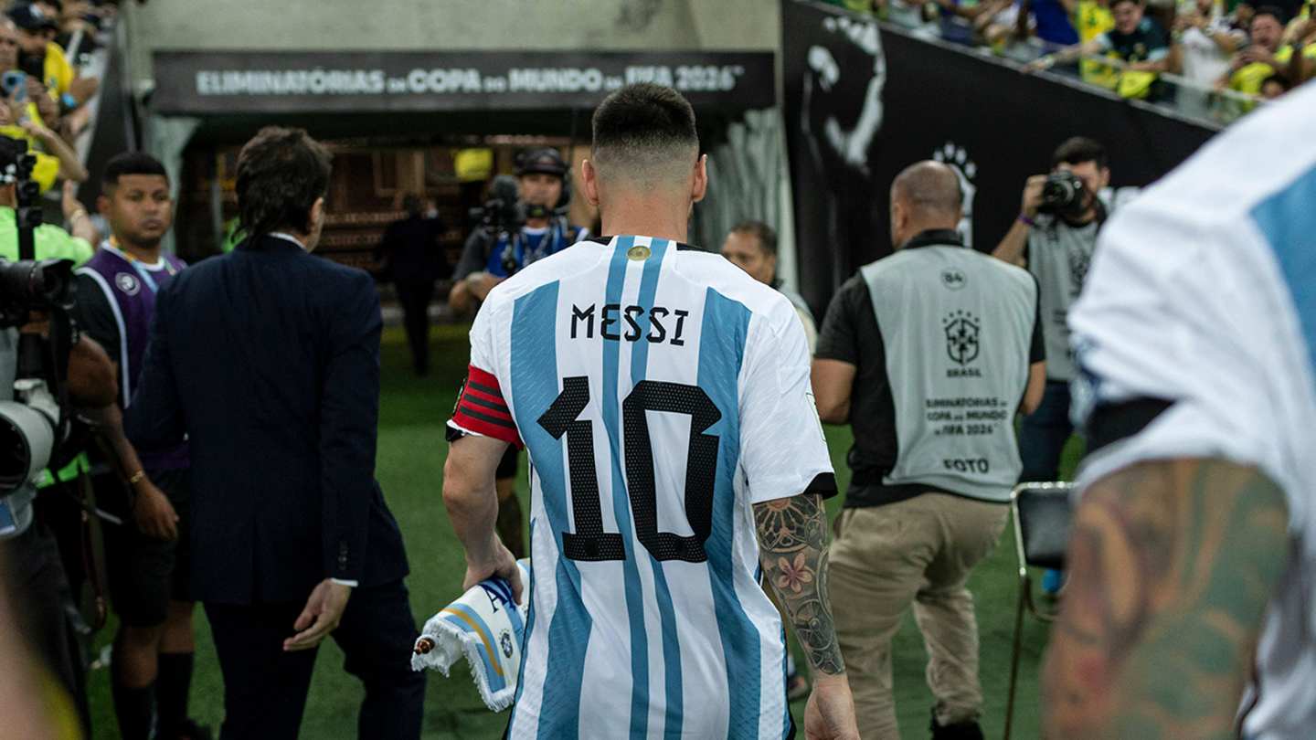Lionel Messi, Argentina Walk Off Pitch When Fight Breaks Out in Crowd ...