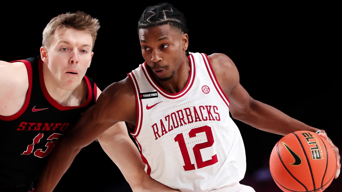 BREAKING: Career Day Ends in Horrible Injury for Razorbacks' Tramon ...