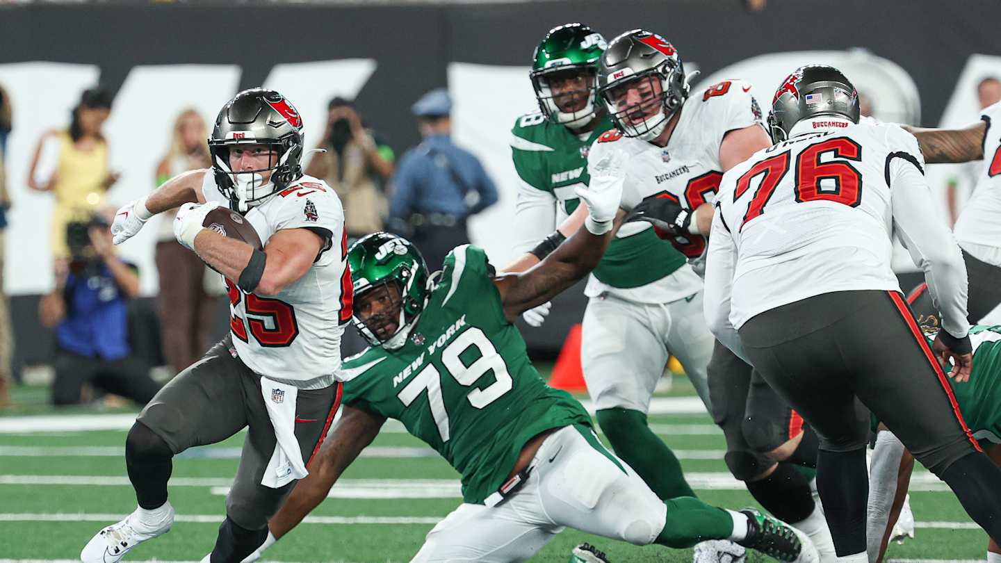 Jets Get Smart Back In Building - Sports Illustrated New York Jets News ...