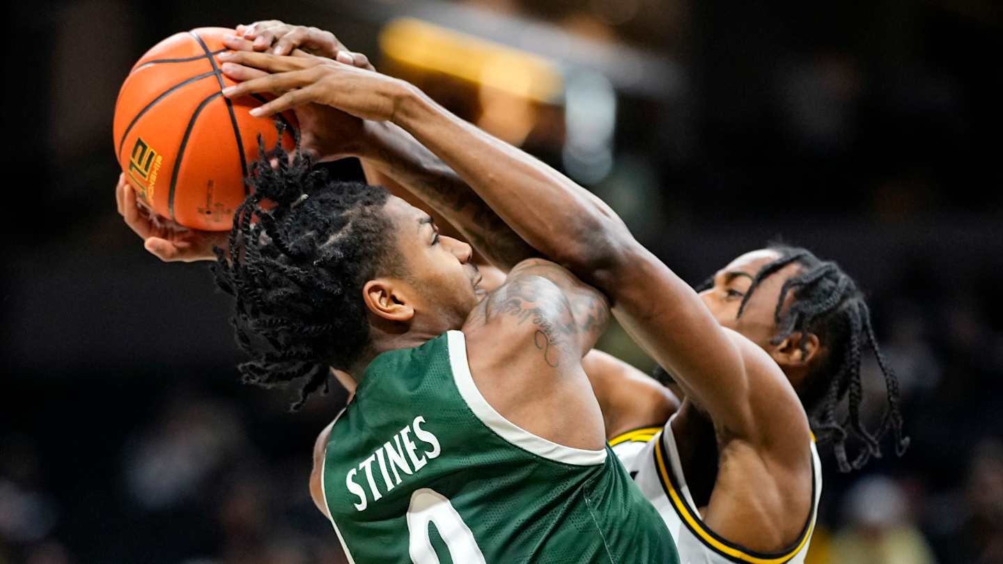 Mizzou Men's Basketball Slips Away with Victory Over Loyola Maryland ...