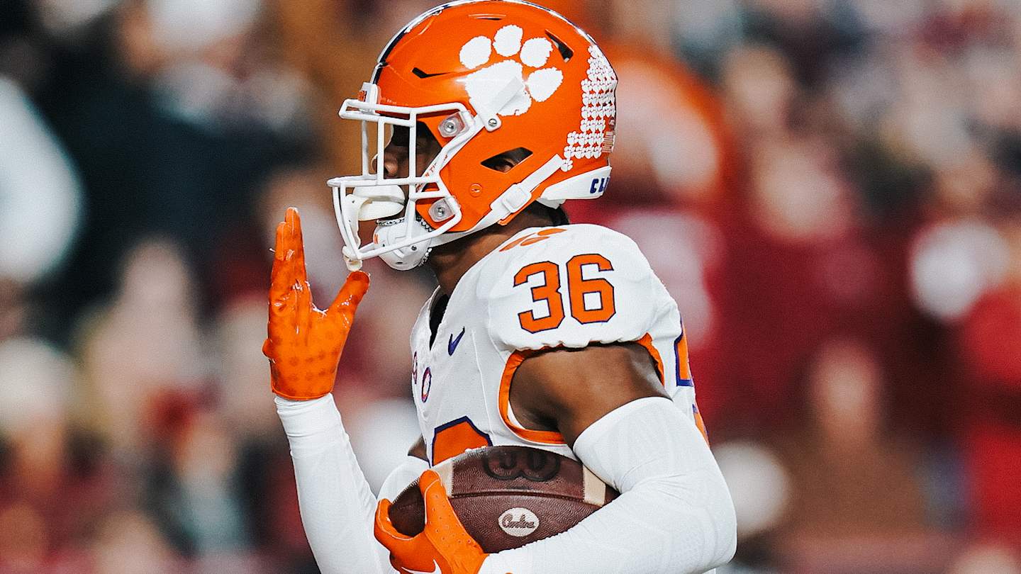 Rapid Reaction: Clemson downs South Carolina, finish the regular season ...