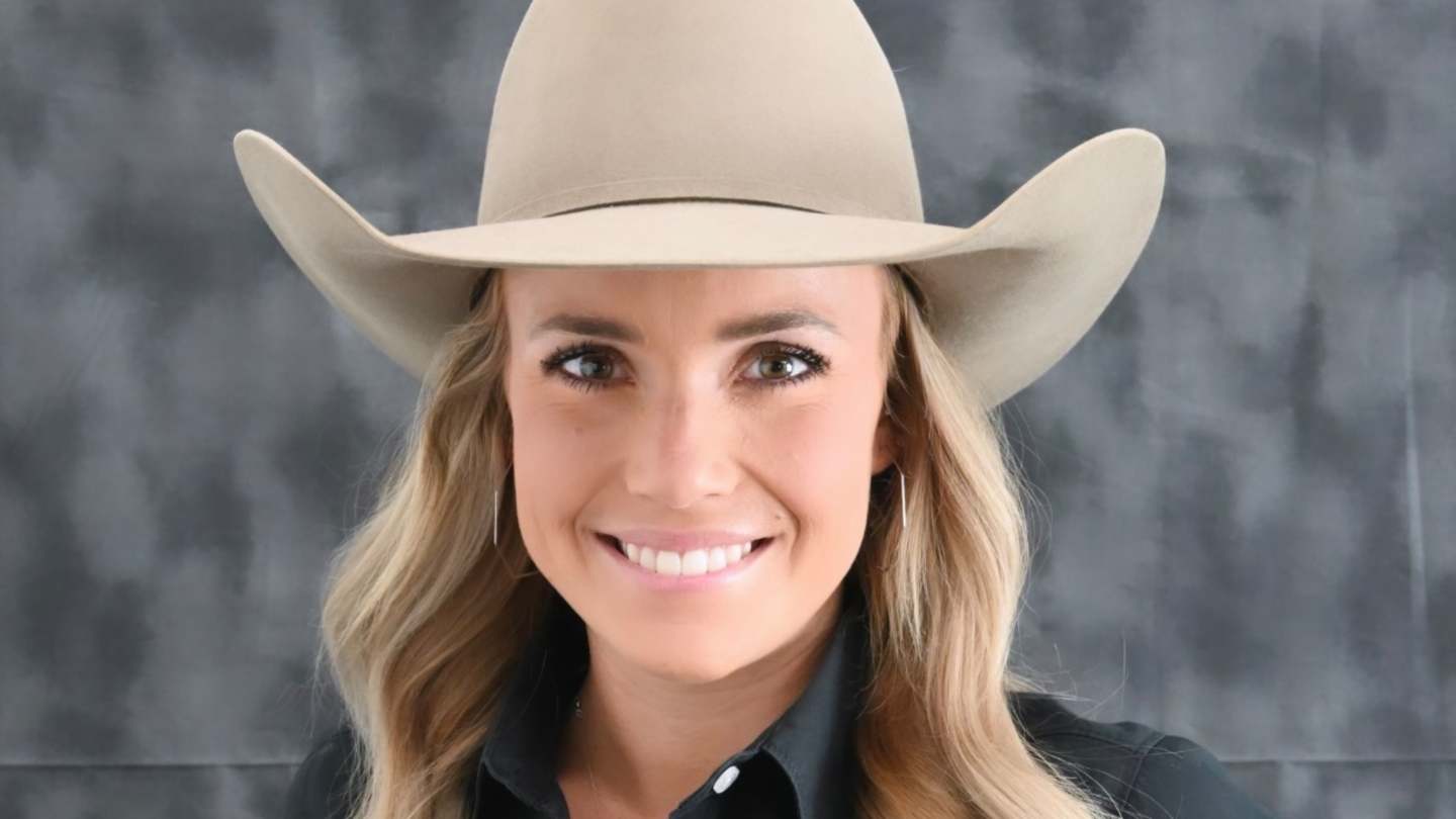 Countdown to NFR Barrel Racing: #10 Ilyssa Riley Interview - Sports ...