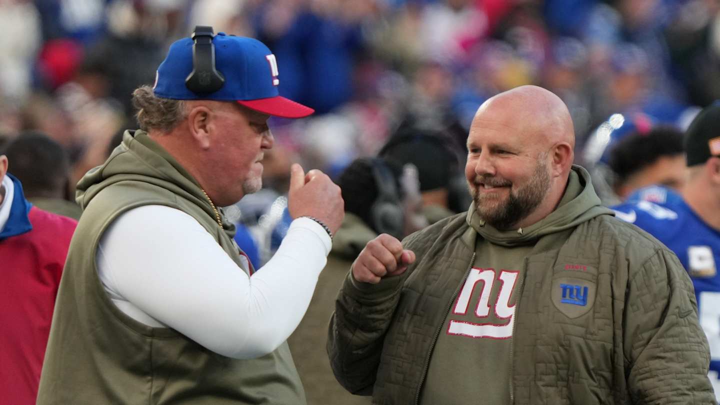 Tension Mounting Between Giants Brian Daboll, Wink Martindale (Report) - Sports Illustrated New ...