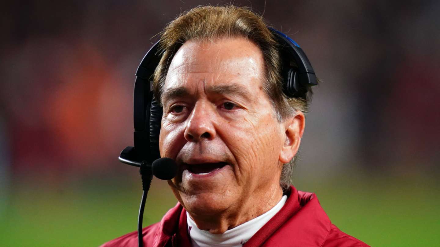 Alabama’s Nick Saban Fires Back About ‘Luck’ at Auburn Reporter After ...