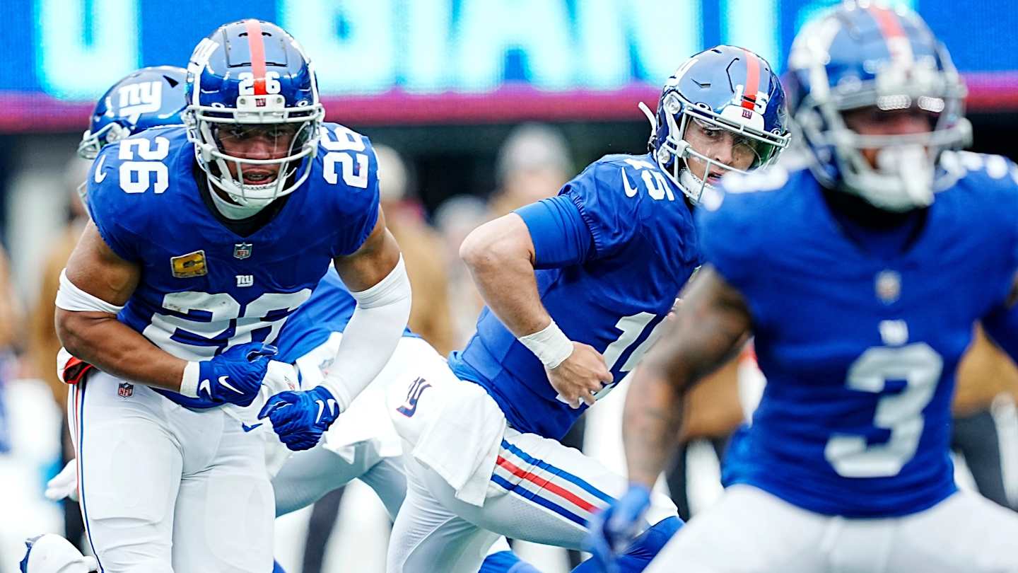 New York Giants Take 7-0 Halftime Lead Over Patriots - Sports ...