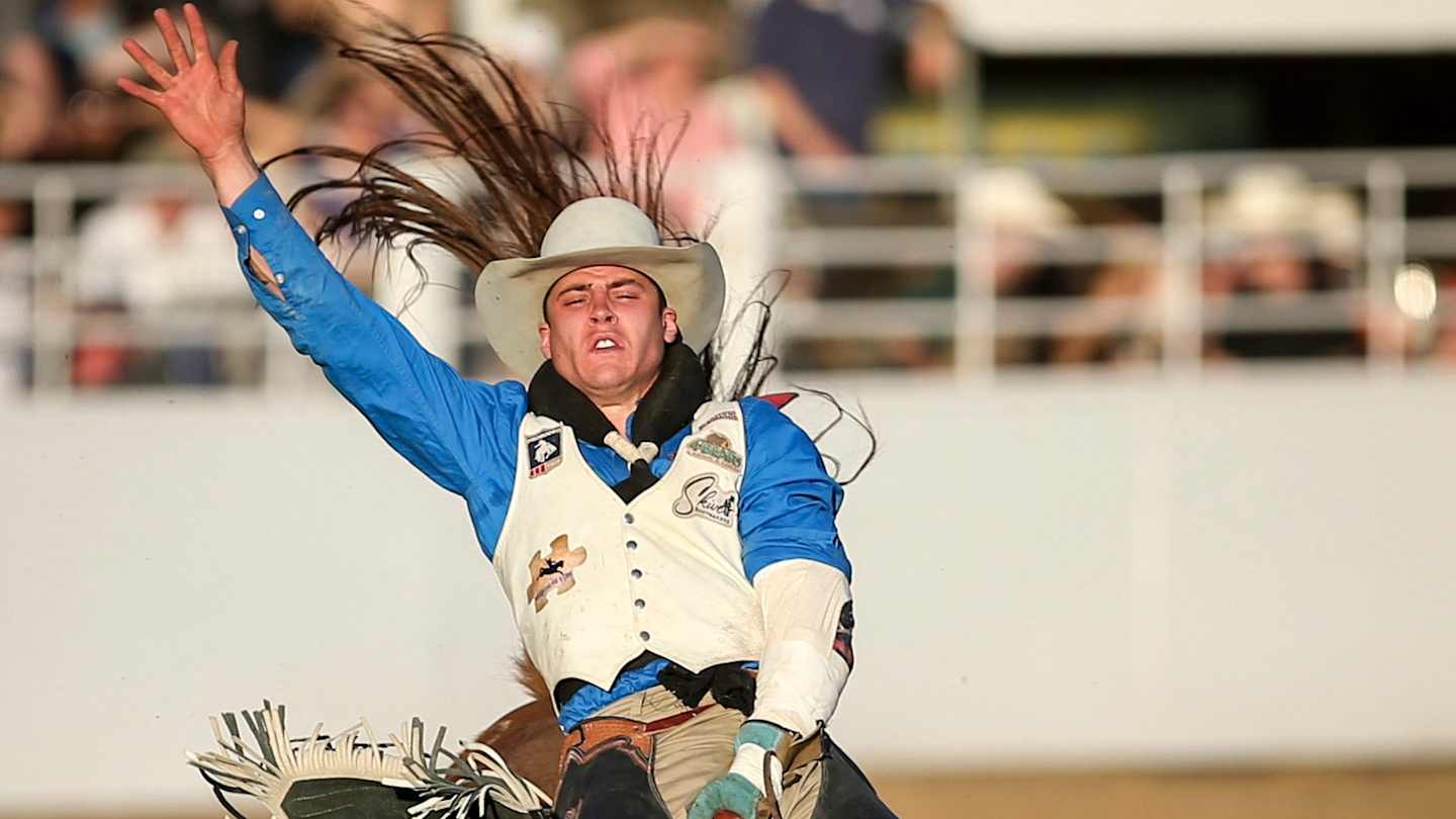 9 Days to the NFR: Bareback Rider No. 9 Jayco Roper - Sports ...