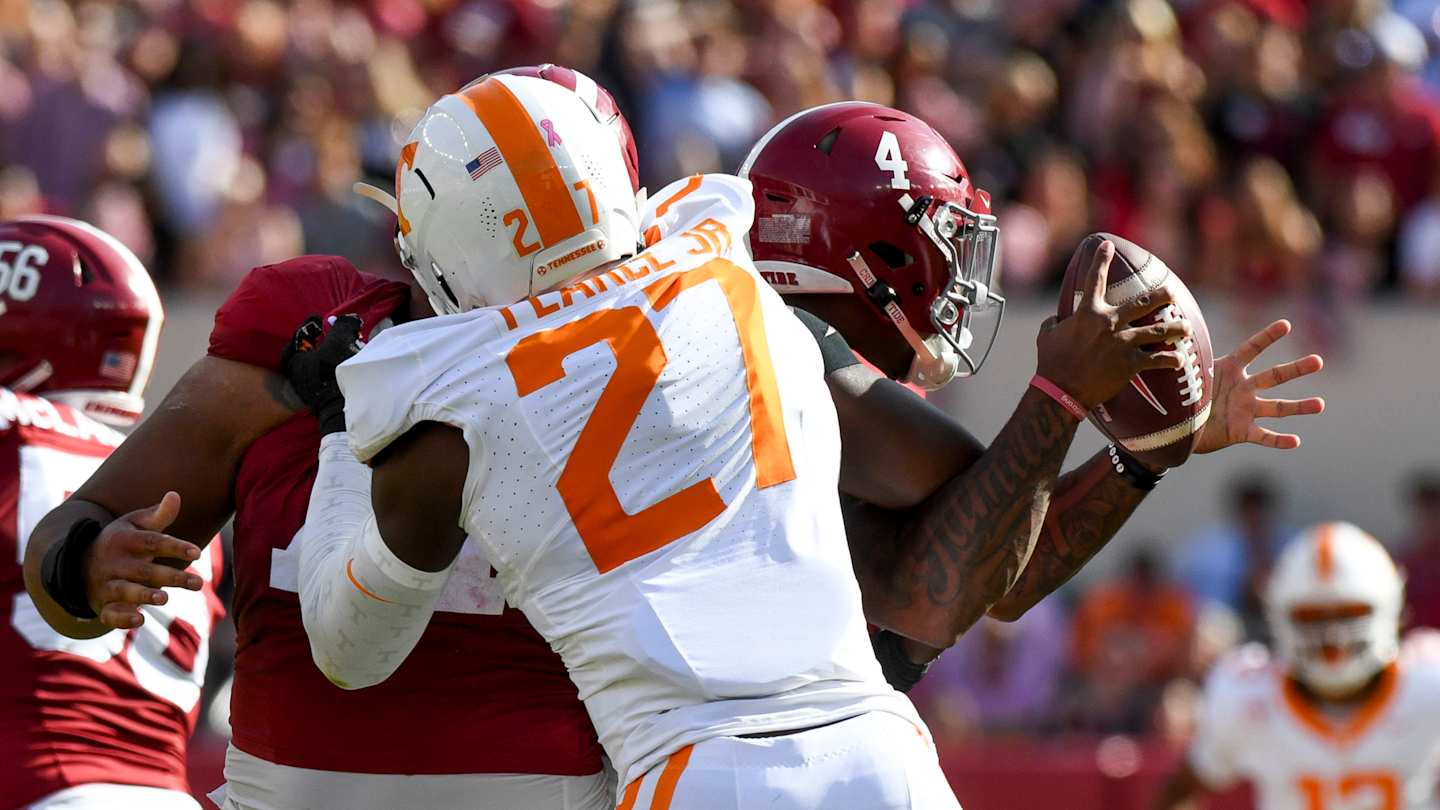 James Pearce Jr. Could Emerge as CFB Superstar For Tennessee Football ...