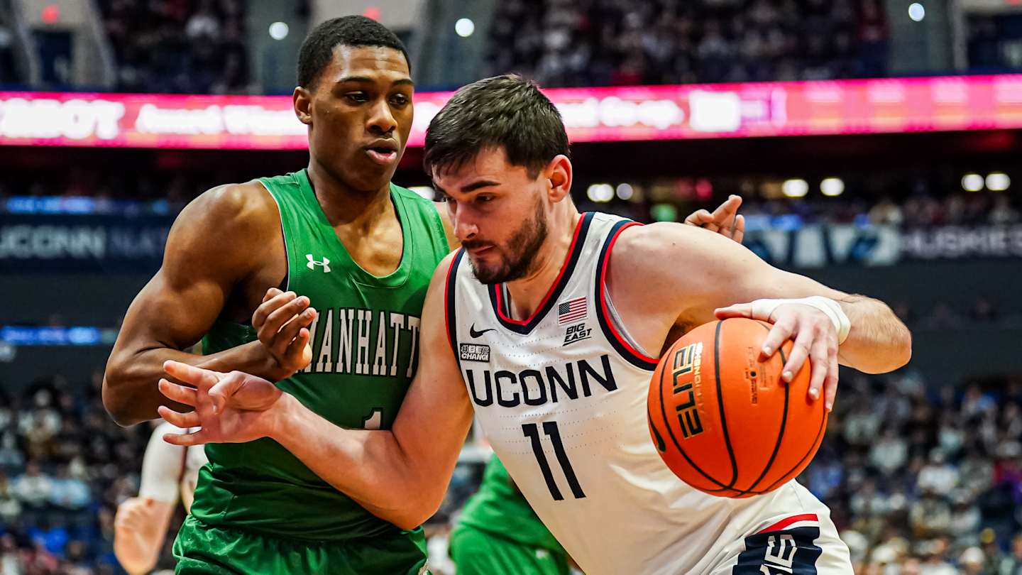College Stock Watch: UConn's Alex Karaban - NBA Draft Digest - Latest ...
