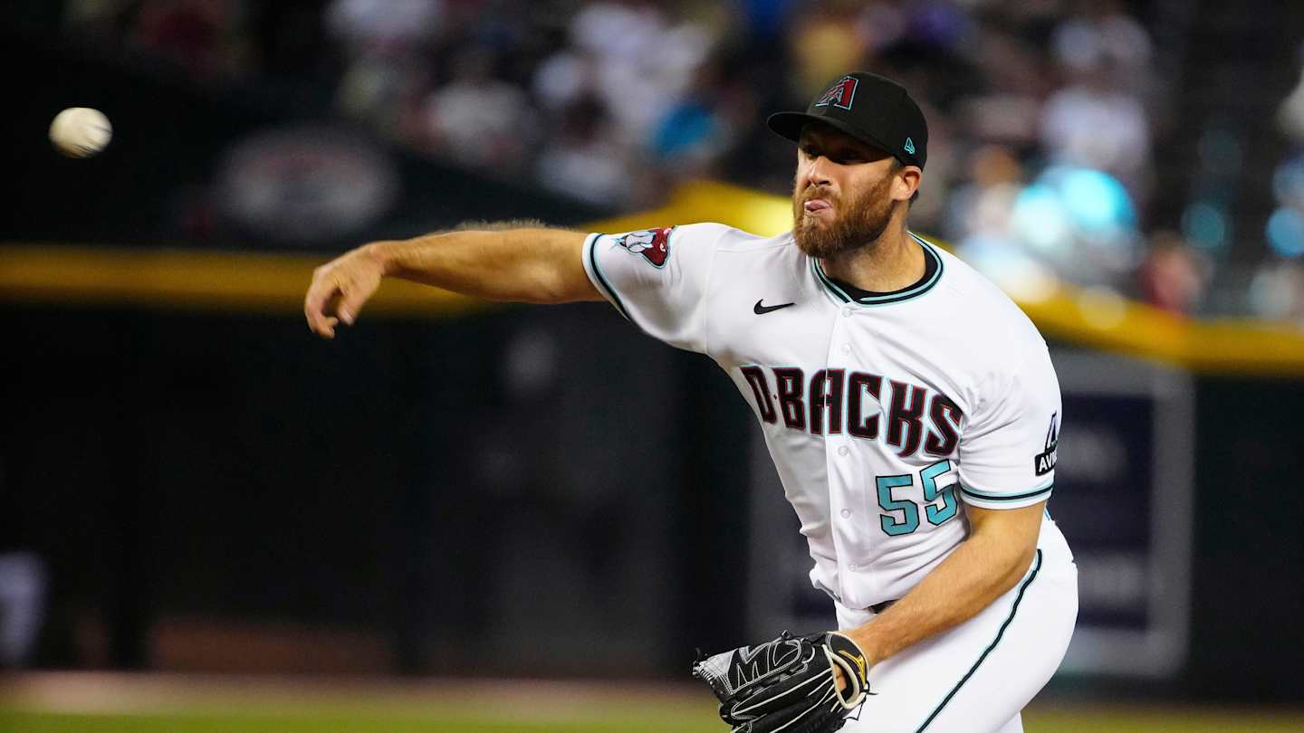 New York Mets Sign Veteran Reliever Austin Adams to One-Year Deal ...