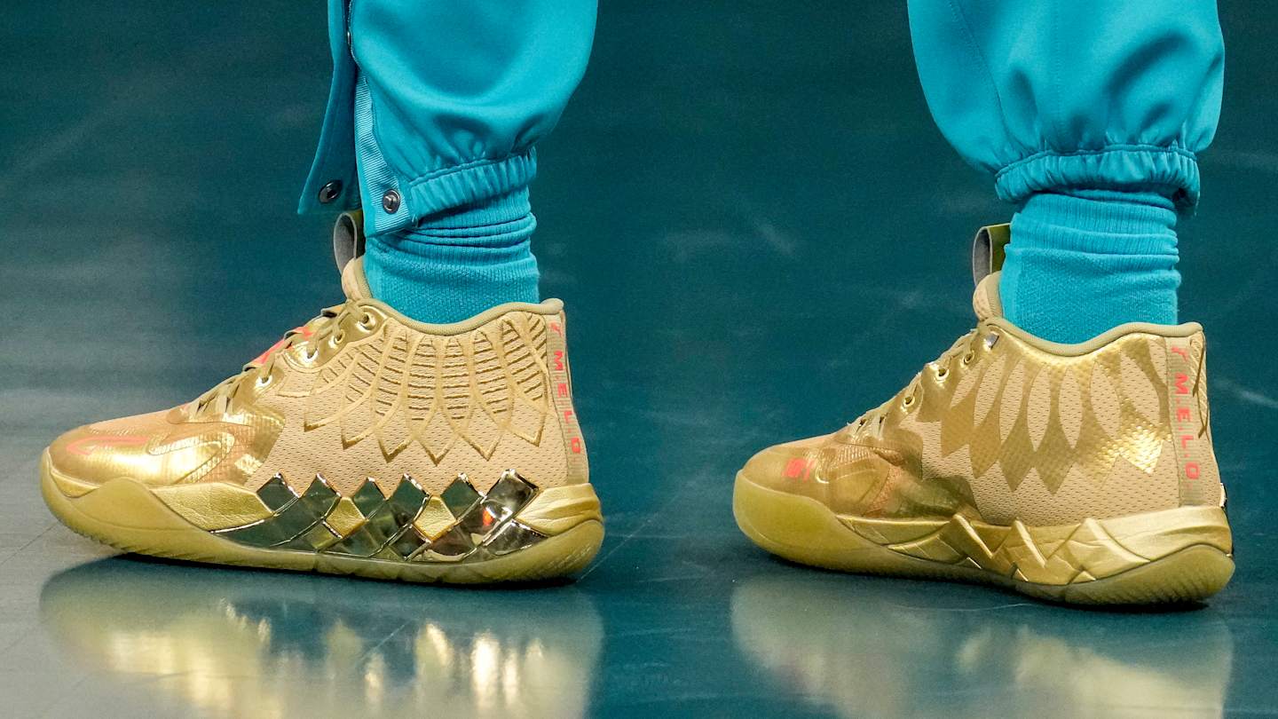 Ranking the NBA's Top 10 Sneakers of November - Sports Illustrated FanNation Kicks News ...