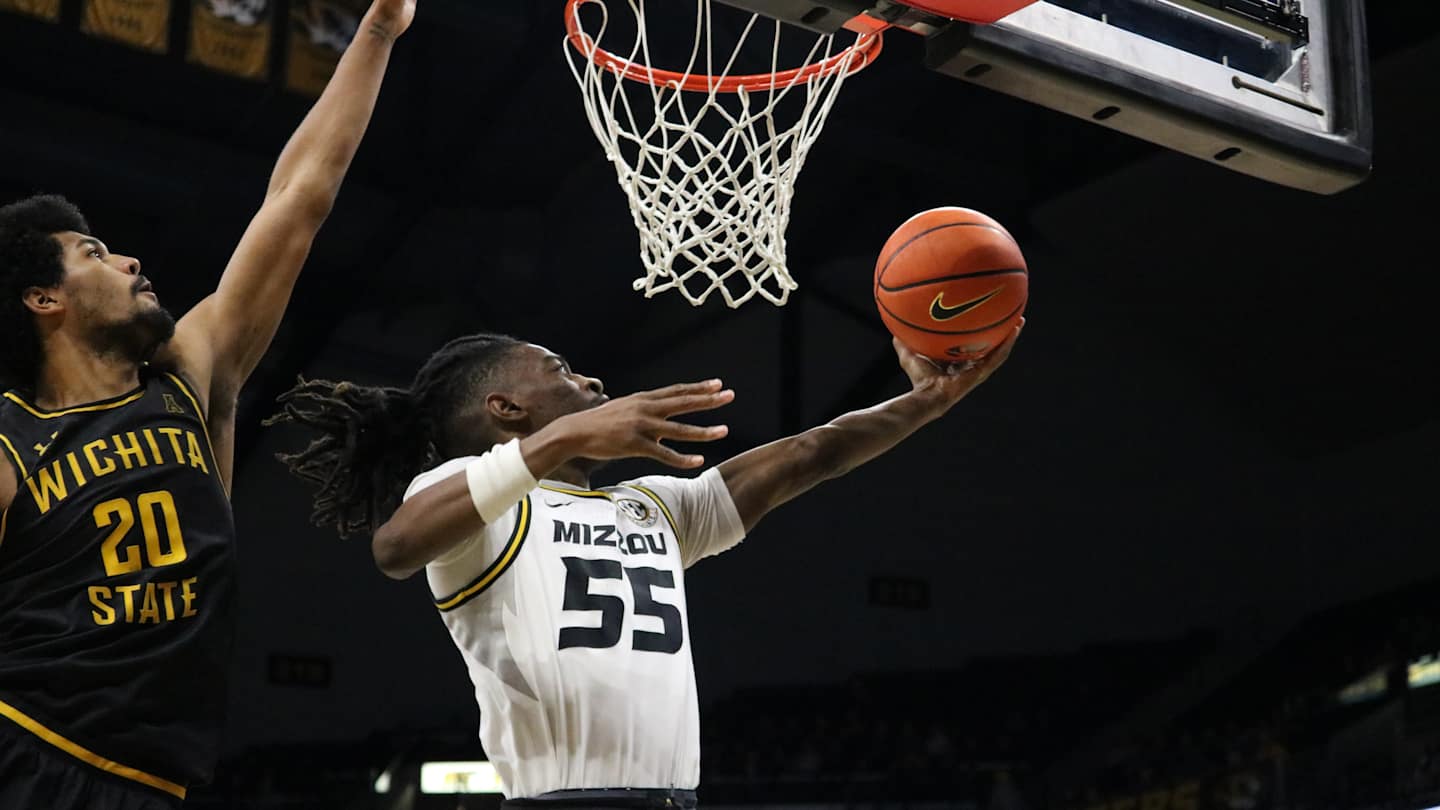 Missouri's Leading Scorer Sean East II Out for Texas A&M Game ...