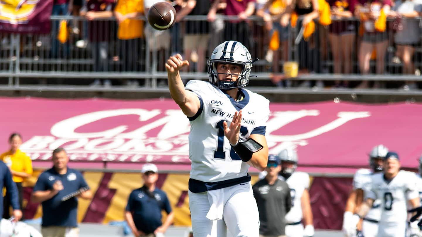 QB guru calls Max Brosmer 'a pro' and hints at changes to Gophers ...