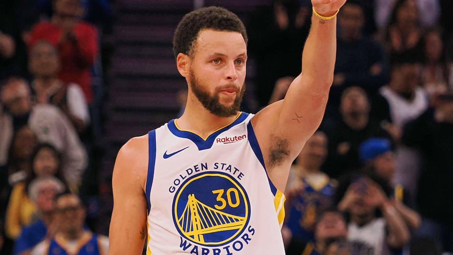 Steph Curry's Status vs. Miami Heat Revealed - Inside the Warriors