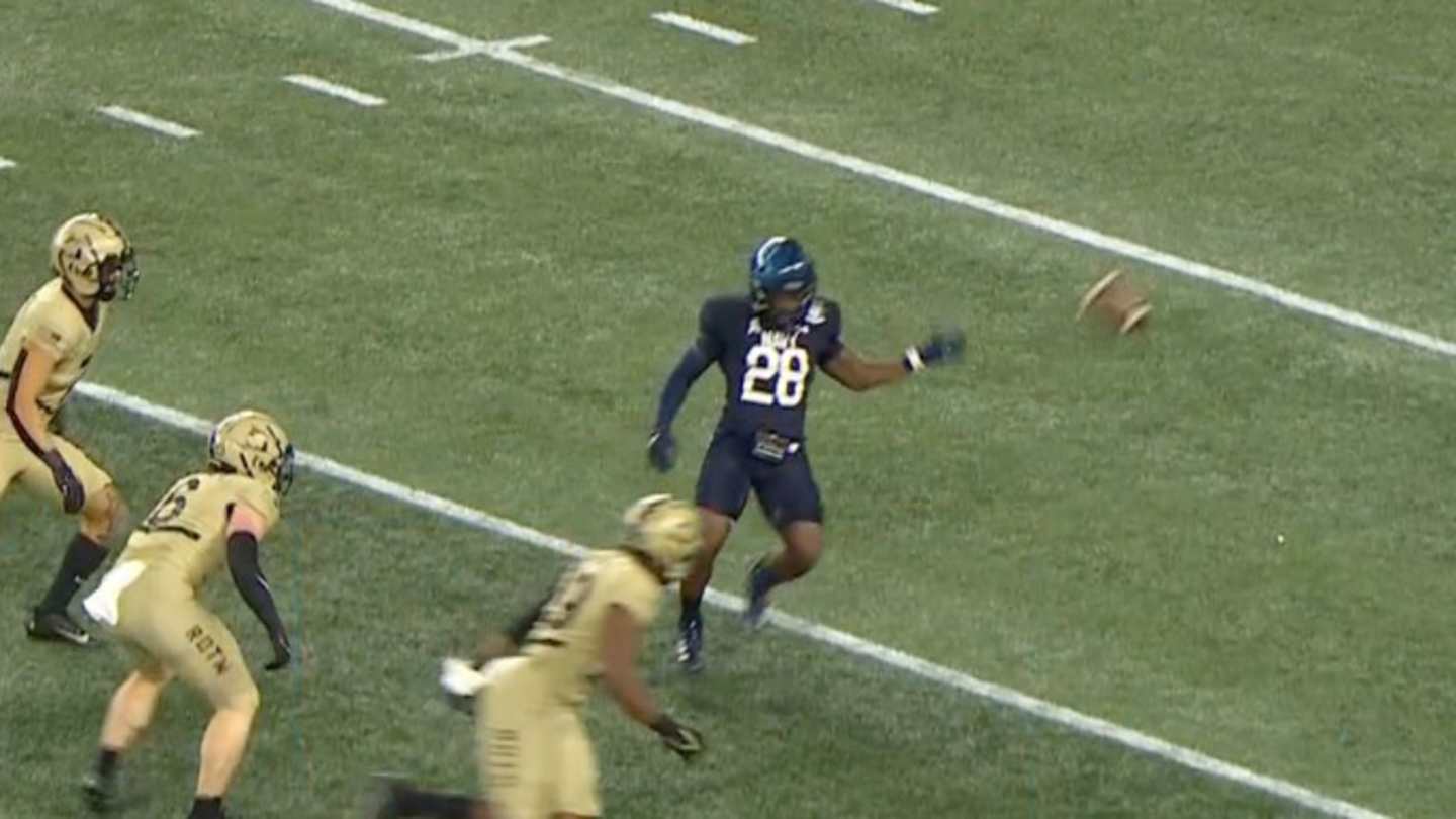 College Football Fans Angered By Questionable Call in Army-Navy Game ...
