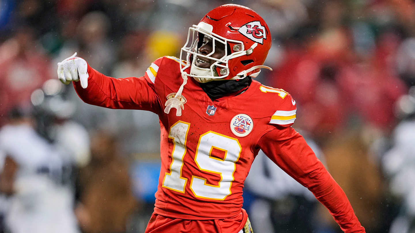 CBS Rules Analyst Perfectly Explained Why Refs Made Right Call on Chiefs’ Kadarius Toney Being ...