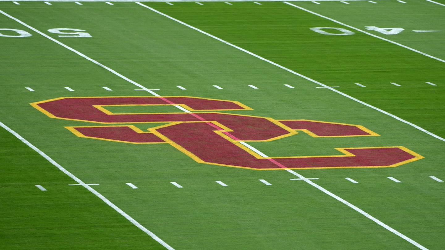 USC Football: 4-Star Senior Tight End Officially Signs With Trojans ...