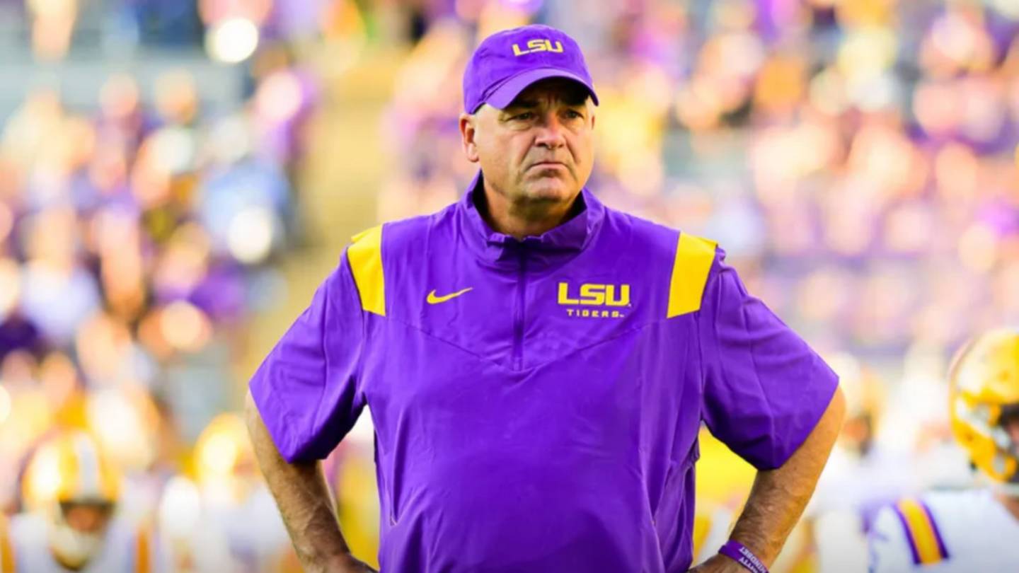 It's Official: Mike Denbrock Named Notre Dame's Offensive Coordinator ...