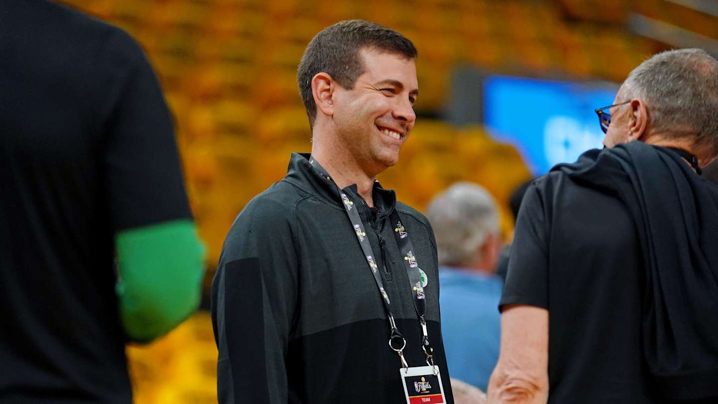Brad Stevens Says Celtics Have 'Green Light' to Add to Payroll, But ...
