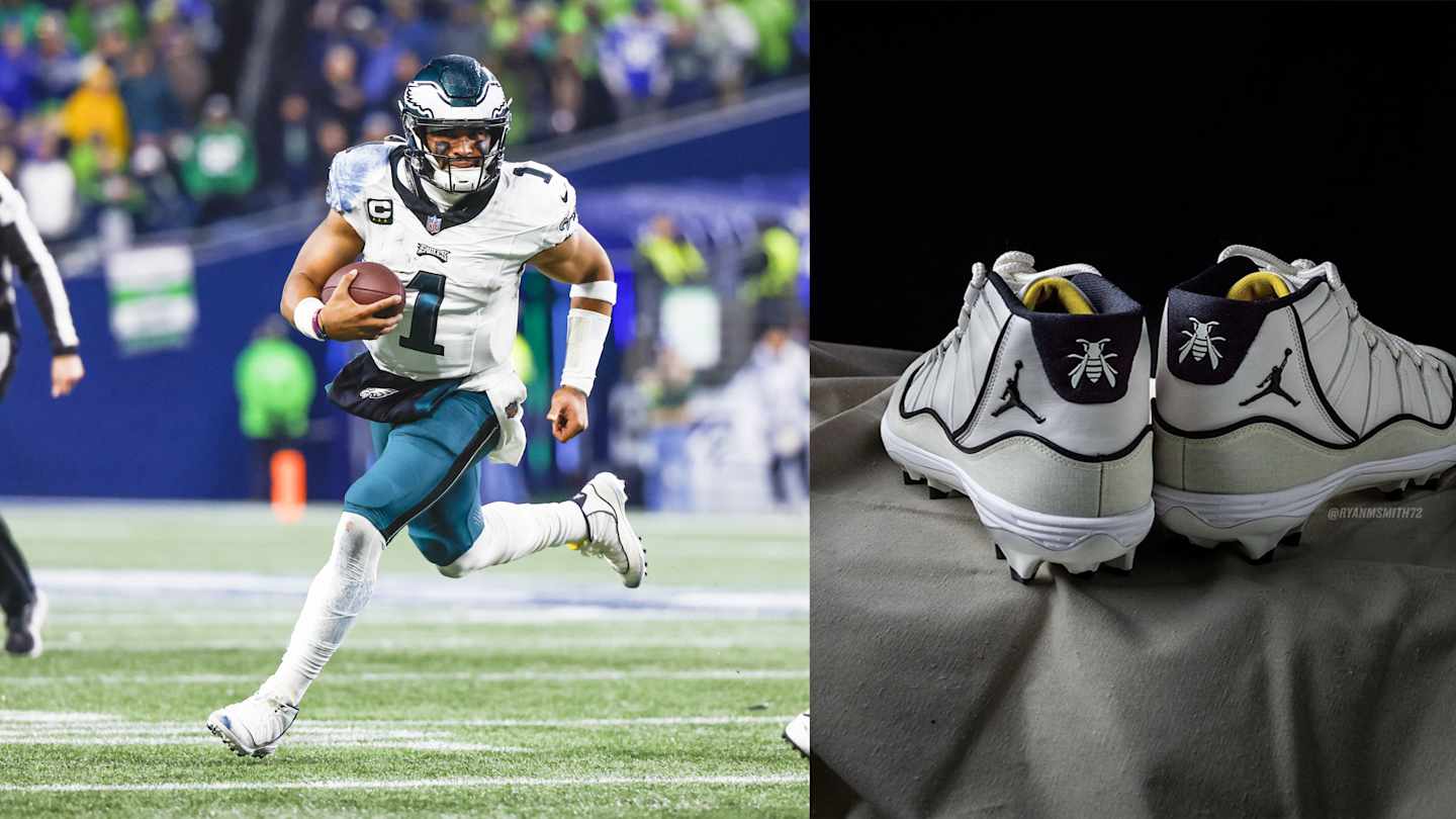 Jalen Hurts' Air Jordans Cleats Honor Frankford Yellow Jackets - Sports Illustrated FanNation ...