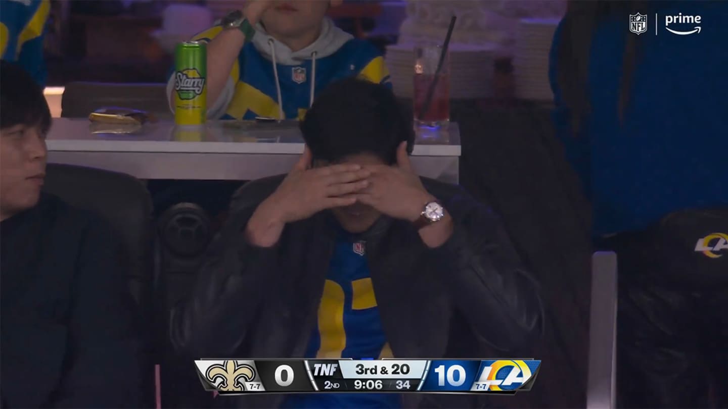 Shohei Ohtani Had Wholesome Reaction to Being Shown on Jumbotron at ...