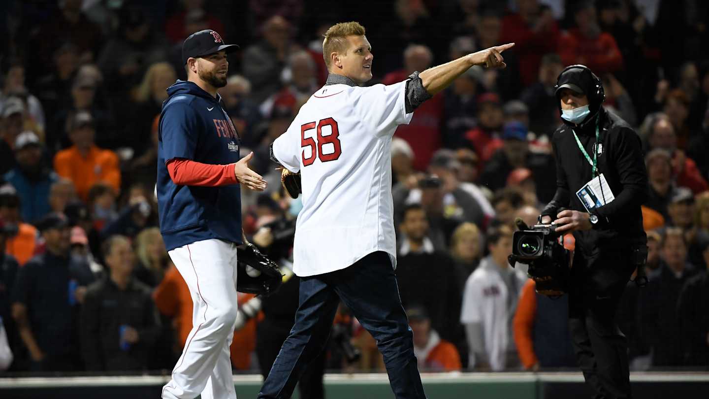 Red Sox Legend Jonathan Papelbon Goes After Yankees' Alex Verdugo on Social Media - Fastball