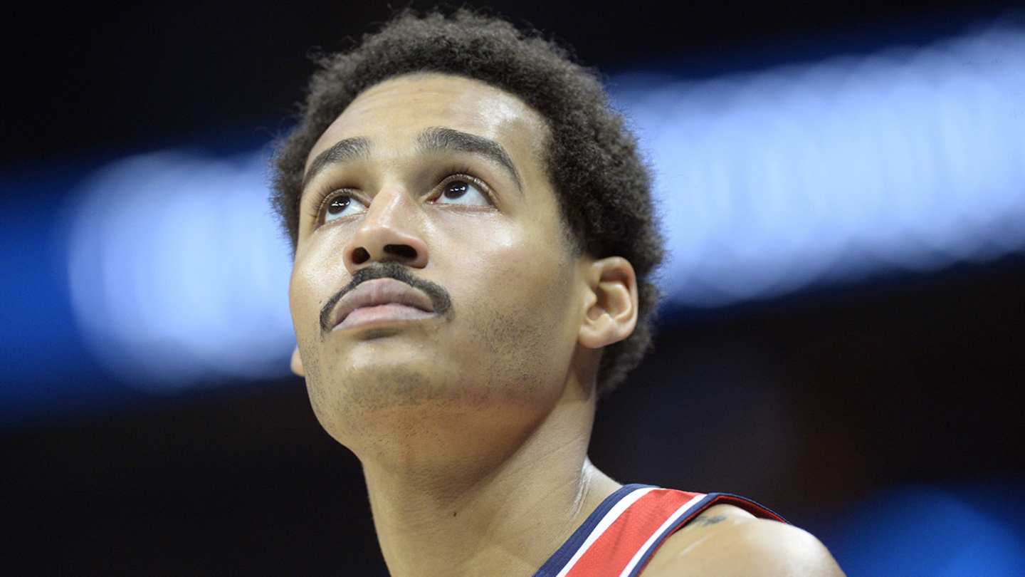 Steph Curry, Warriors Give Jordan Poole Warm Embrace Upon Chase Center Return - Sports Illustrated